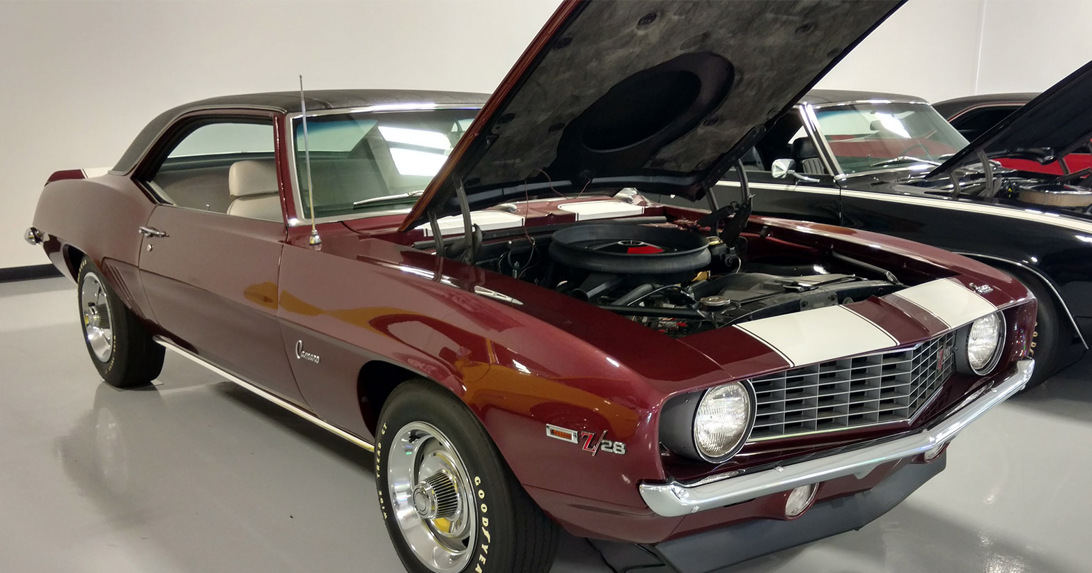 What is the Chevy 302 Engine?